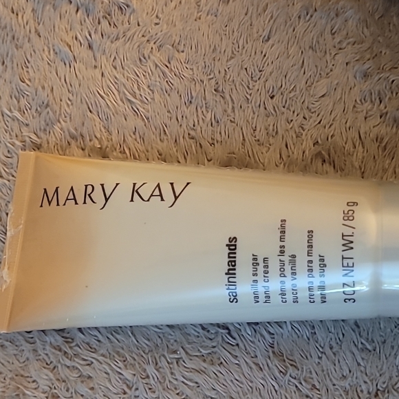 Mary Kay | Skincare | Mary Kay Satin Hand Lotion Vanilla Sugar | Poshmark